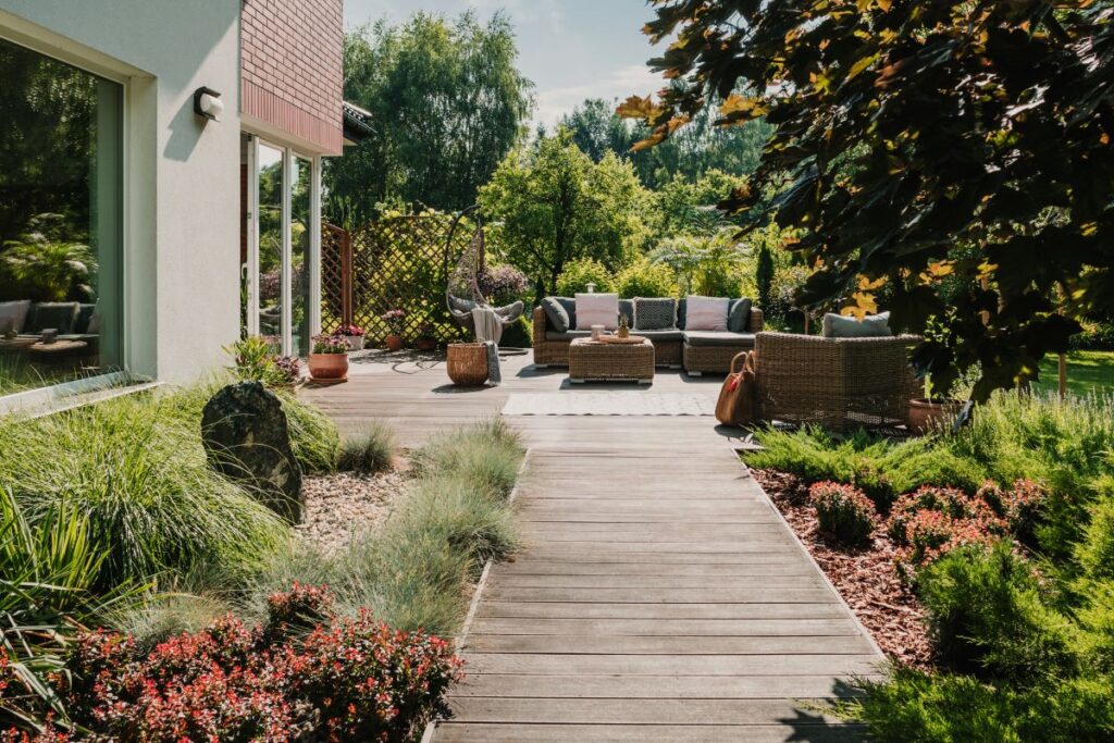 What Is the Trend in Landscaping in 2025? - Landscape Experts
